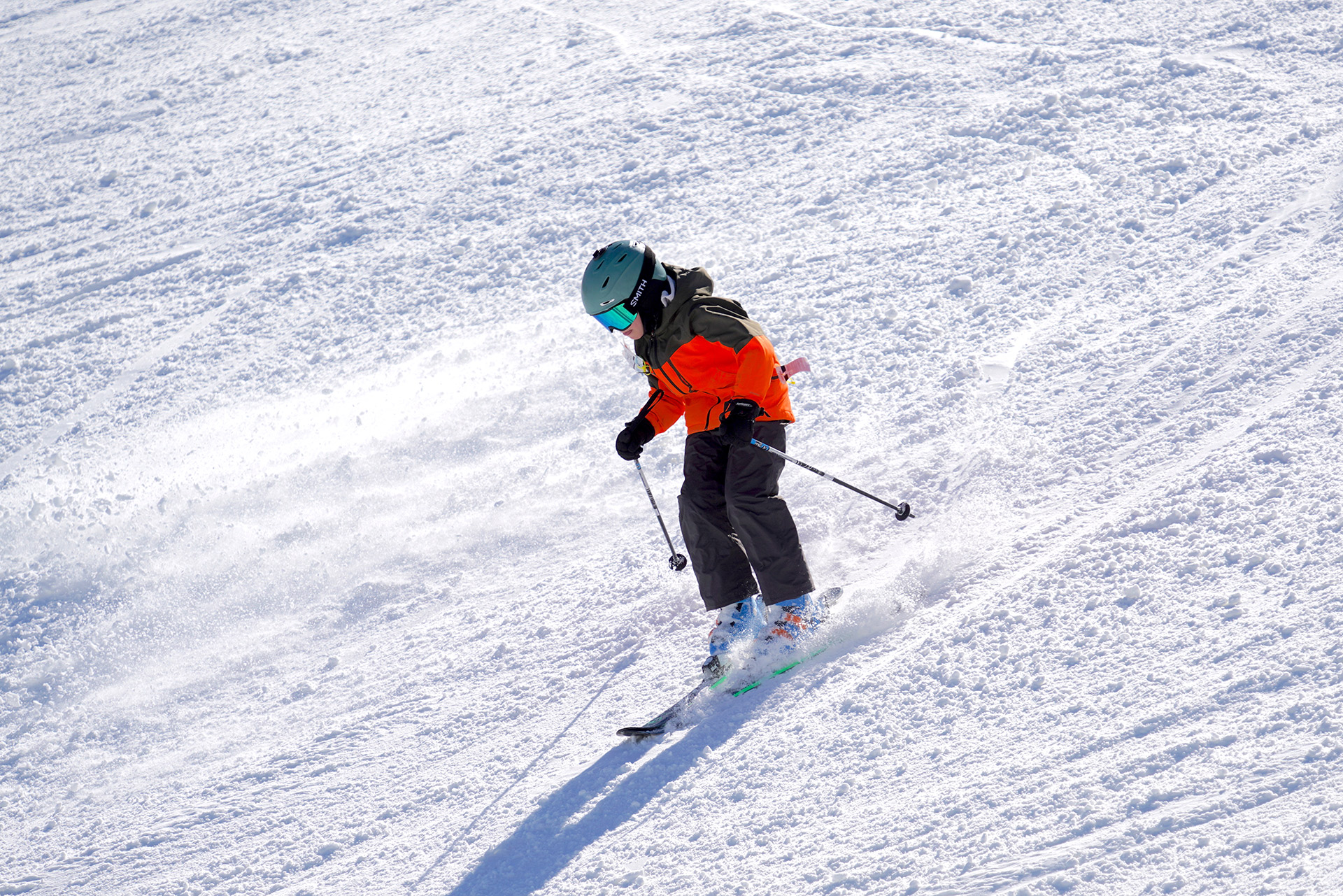 Hours – Perfect North Slopes